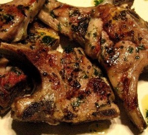 Agnello a scottadito | Cronache Maceratesi