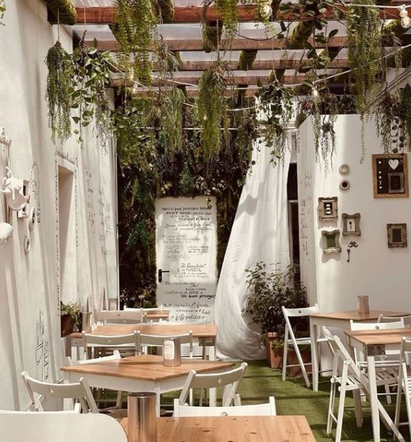 “Cappuccini cremosi e brioches fragranti” Così Gazzani si conferma al ...