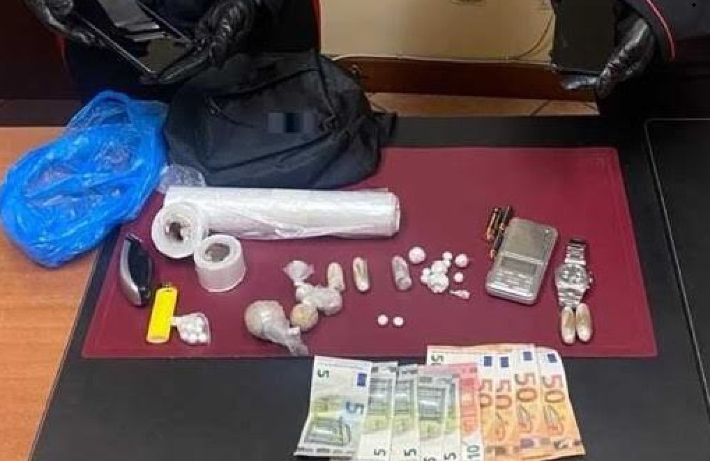 Lotta alla droga, sette assuntori nei guai Sequestrati 140 grammi di ...