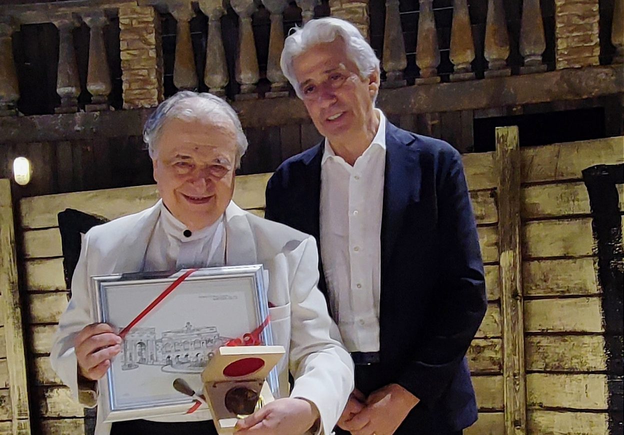 Il Mof omaggia Donato Renzetti con la medaglia di bronzo dello ...