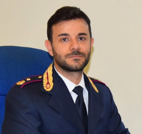 Doppio furto al Cuore Adriatico, 25enne ruba maglioni e jeans ...