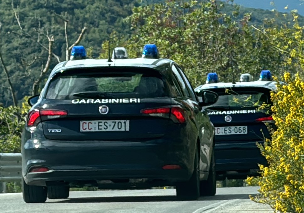 In casa aveva il “miele da sballo”, cocaina e mdma: cuoco in manette ...