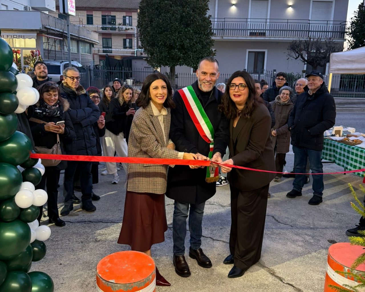 Su le saracinesche a Trodica, apre lo “Spaccetto n. 7” «Segno che la ...