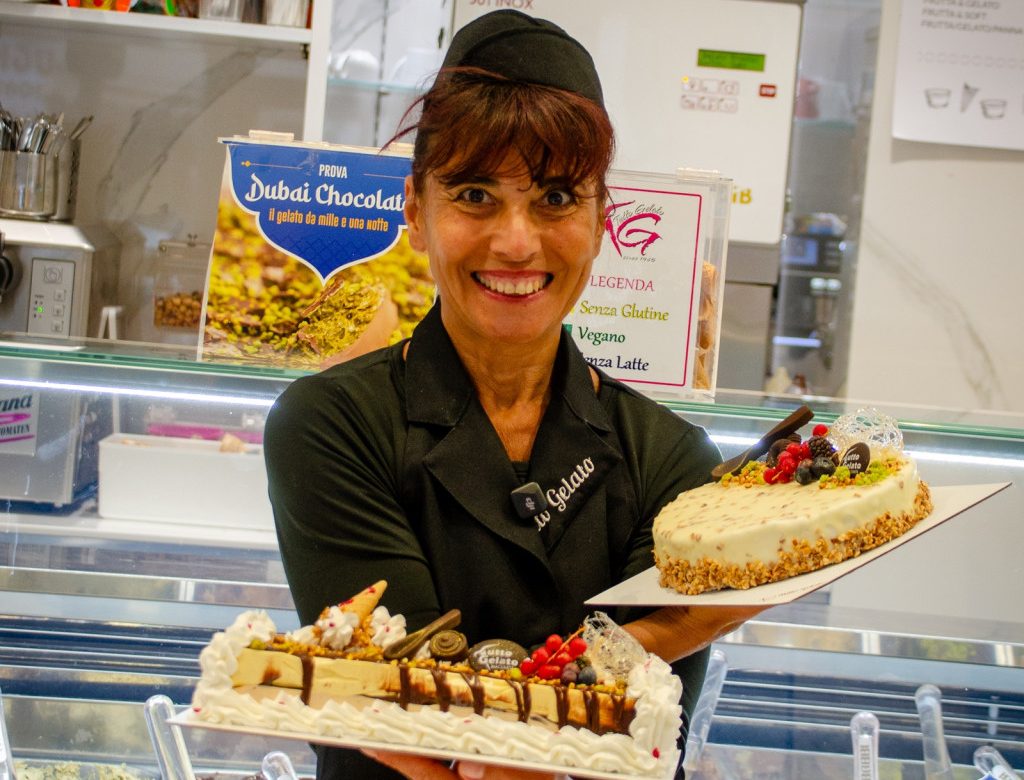 Tutto Gelato si prepara alla Pasqua: colombe farcite e torte speciali ...